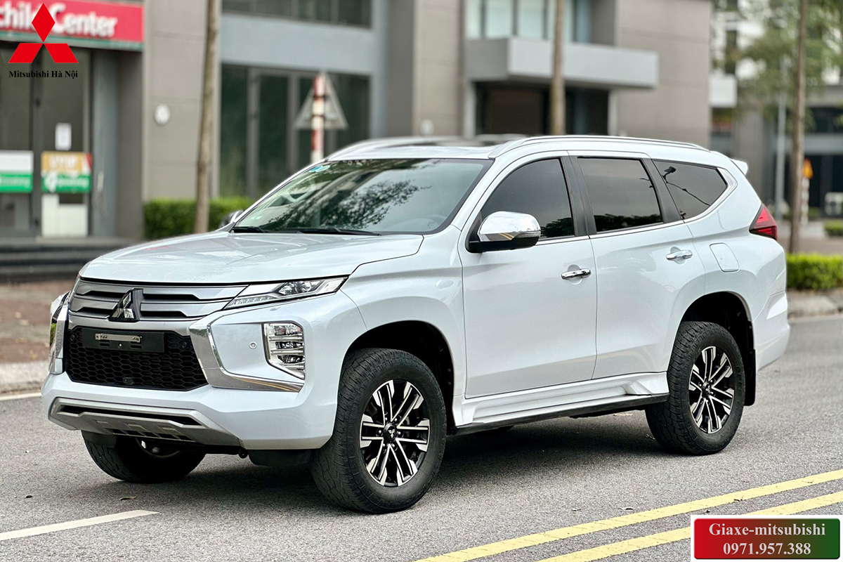 MITSUBISHI PAJERO SPORT 4X2 AT | THÔNG SỐ VÀ GIÁ BÁN