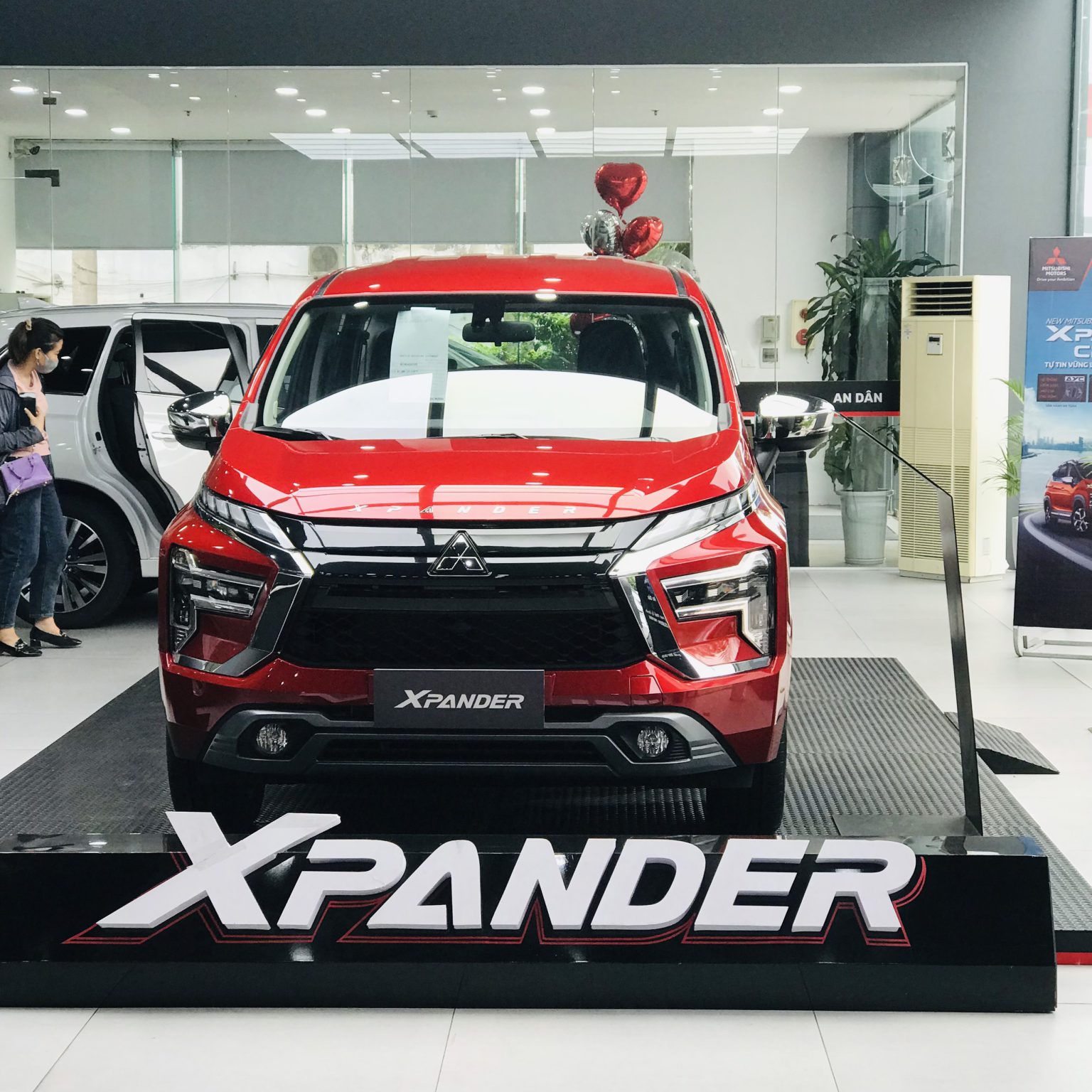 MITSUBISHI XPANDER 2025 AT PREMIUM | GIÁ BÁN VÀ KM